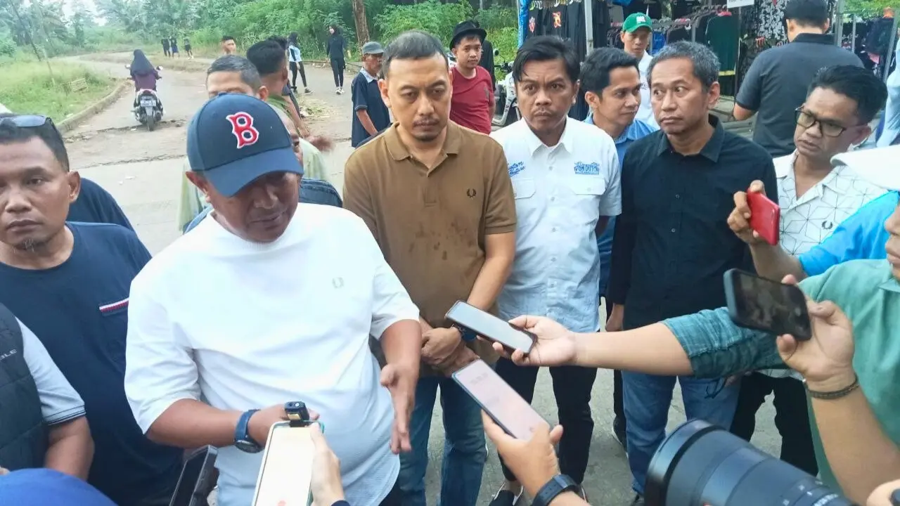 Pj Sekda-Kadis DLH Dampingi Pj Gubernur Tinjau Lahan Lokasi Pembangunan Stadion di Gor Sudiang ...